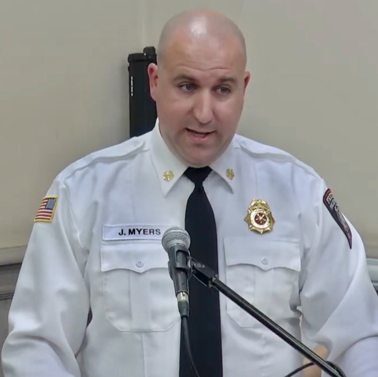 Fire chief says department ‘not the enemy’ in water crisis | News ...